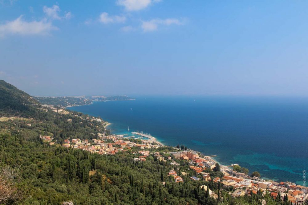 Benitses Beach - Visit Corfu